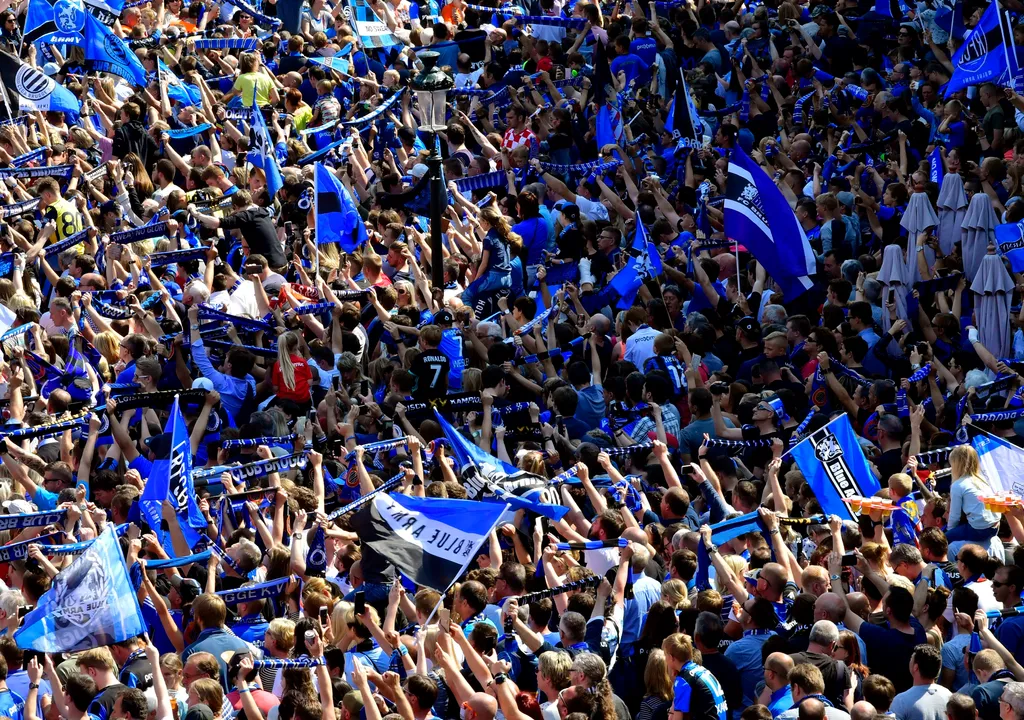 Vier mee op een veilige manier! | Club Brugge