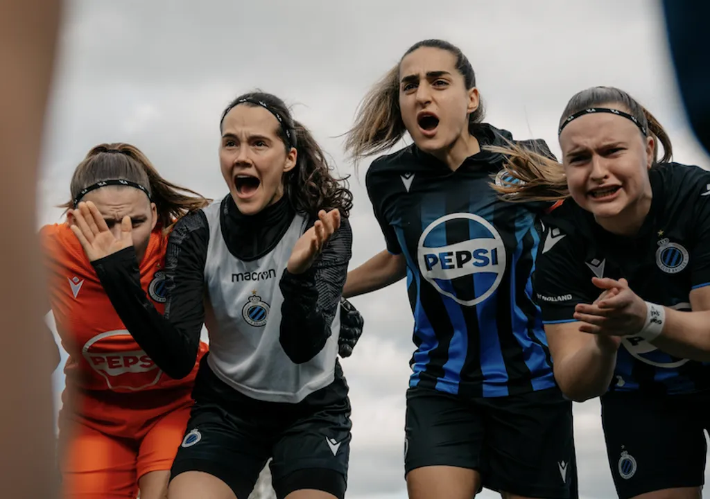 Club YLA wint van KAA Gent na verlengingen en staat in de finale ...