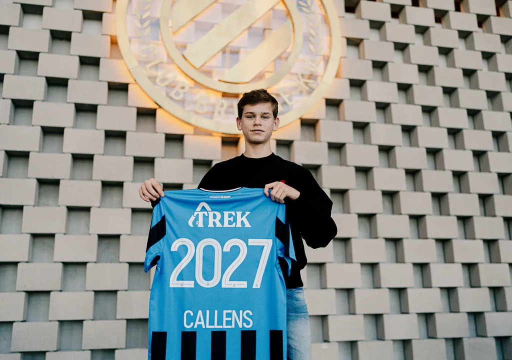 Callens extends his contract with Club NXT until 2027 | Club Brugge
